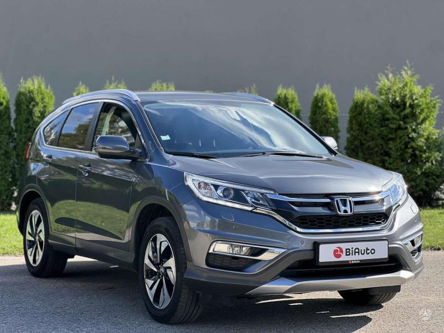 Pelēks Honda CR-V 2016 Utena, ar dzinēja tilpumu 1.60 L un nobraukumu 178 tūkst. km par 13750 €, foto 9 vietnē AUTOMOTO.COM.LV