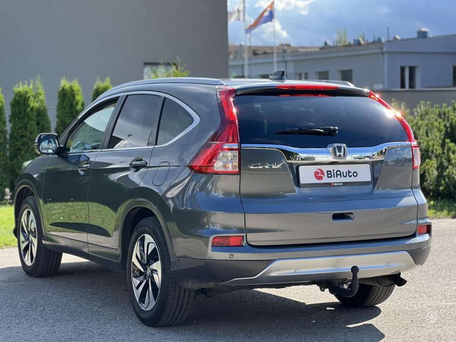 Pelēks Honda CR-V 2016 Utena, ar dzinēja tilpumu 1.60 L un nobraukumu 178 tūkst. km par 13750 €, foto 18 vietnē AUTOMOTO.COM.LV