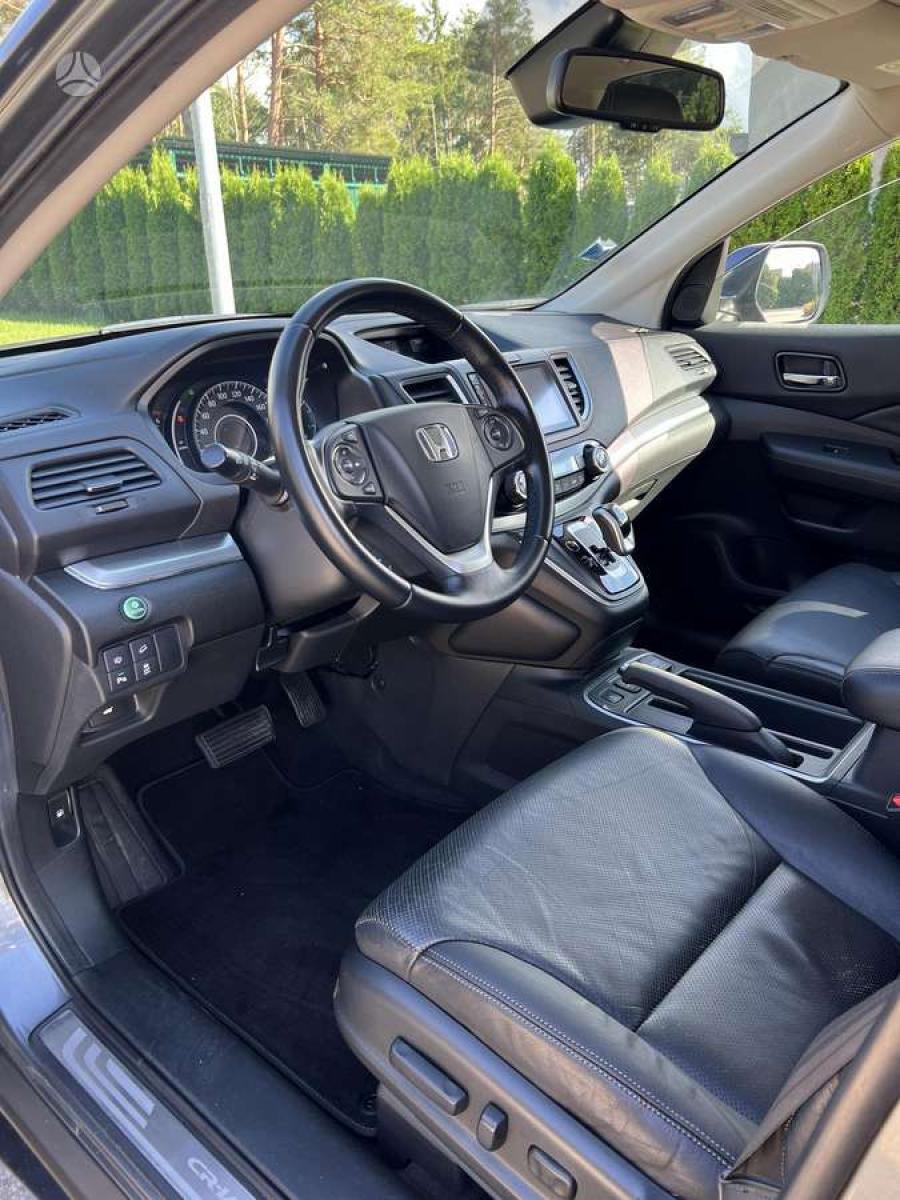 Pelēks Honda CR-V 2016 Utena, ar dzinēja tilpumu 1.60 L un nobraukumu 178 tūkst. km par 13750 €, foto 33 vietnē AUTOMOTO.COM.LV