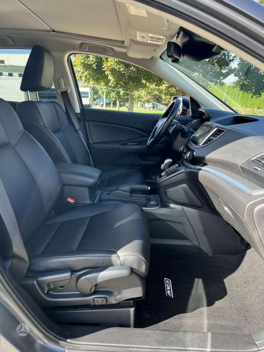 Pelēks Honda CR-V 2016 Utena, ar dzinēja tilpumu 1.60 L un nobraukumu 178 tūkst. km par 13750 €, foto 46 vietnē AUTOMOTO.COM.LV