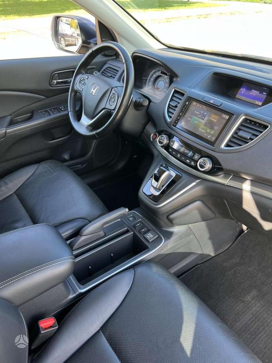 Pelēks Honda CR-V 2016 Utena, ar dzinēja tilpumu 1.60 L un nobraukumu 178 tūkst. km par 13750 €, foto 48 vietnē AUTOMOTO.COM.LV