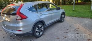 Grey Honda CR-V 2016 in Riga, with an engine capacity of 1.60 L and mileage of 379 thousand km for 9000 €, photo  on AUTOMOTO.COM.LV