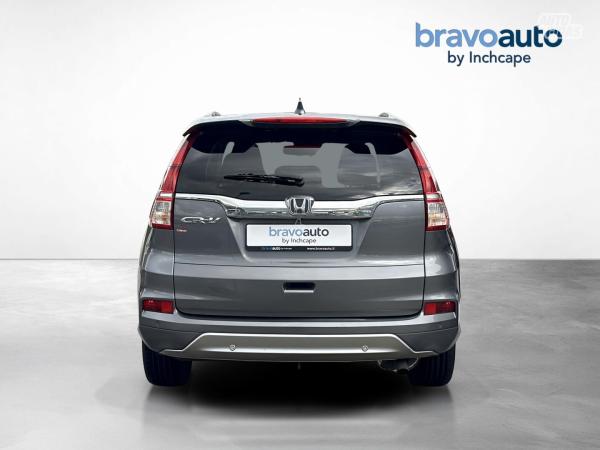 Pelēks Honda CR-V 2016 Klaipėda, ar dzinēja tilpumu 2.00 L un nobraukumu 133 tūkst. km par 17500 €, foto 5 vietnē AUTOMOTO.COM.LV