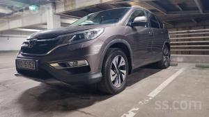 Pelēks Honda CR-V 2017 Rīga, ar dzinēja tilpumu 1.60 L un nobraukumu 240 tūkst. km par 14799 €, foto  vietnē AUTOMOTO.COM.LV