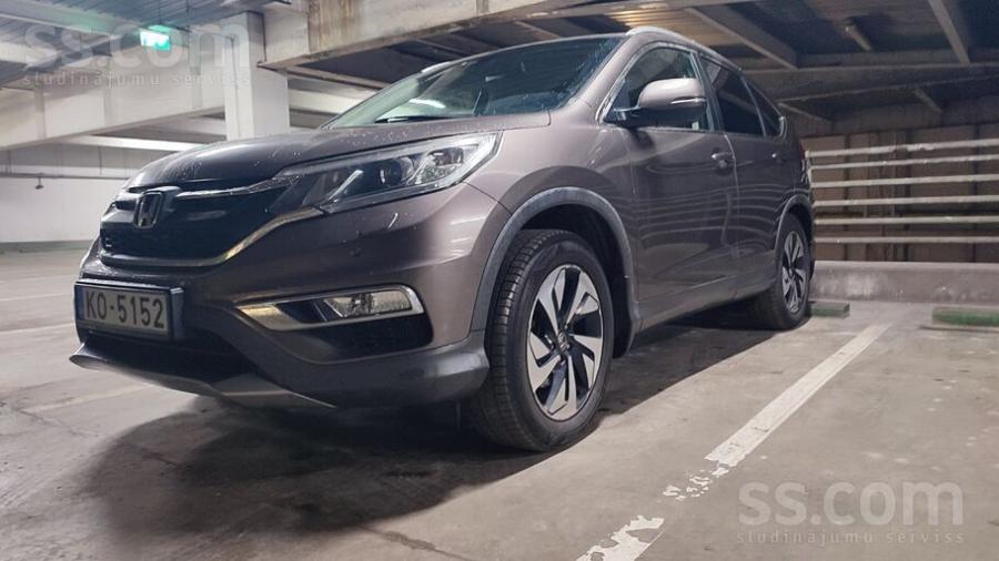 Pelēks Honda CR-V 2017 Rīga, ar dzinēja tilpumu 1.60 L un nobraukumu 240 tūkst. km par 14799 €, foto 1 vietnē AUTOMOTO.COM.LV