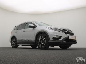Grey Honda CR-V 2017 in Vilnius, with an engine capacity of 2.00 L and mileage of 54 thousand km for 16999 €, photo 11 on AUTOMOTO.COM.LV
