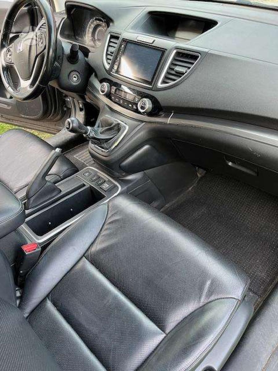 Pelēks Honda CR-V 2017 Viļņa, ar dzinēja tilpumu 1.60 L un nobraukumu 160 tūkst. km par 10900 €, foto 6 vietnē AUTOMOTO.COM.LV