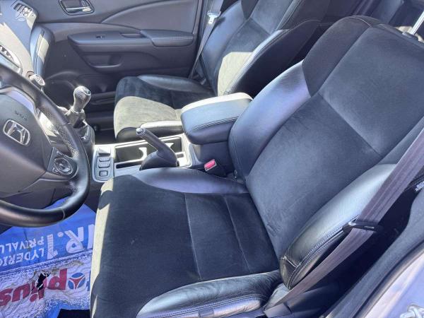 Grey Honda CR-V 2017 in Alytus, with an engine capacity of 1.60 L and mileage of 226 thousand km for 11950 €, photo 10 on AUTOMOTO.COM.LV
