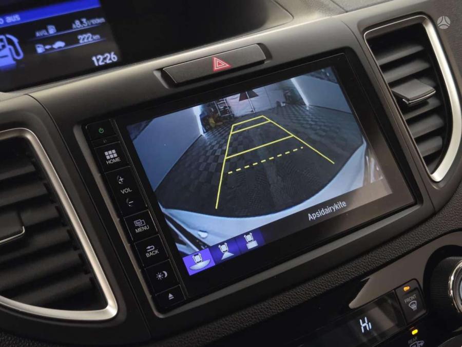 Grey Honda CR-V 2017 in Marijampole, with an engine capacity of 1.60 L and mileage of 317 thousand km for 12850 €, photo 4 on AUTOMOTO.COM.LV