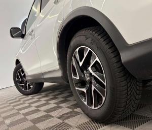 Grey Honda CR-V 2017 in Marijampole, with an engine capacity of 1.60 L and mileage of 317 thousand km for 12850 €, photo 9 on AUTOMOTO.COM.LV