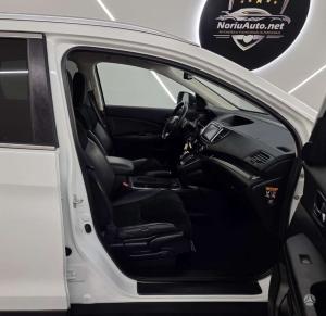 Grey Honda CR-V 2017 in Marijampole, with an engine capacity of 1.60 L and mileage of 317 thousand km for 12850 €, photo 16 on AUTOMOTO.COM.LV