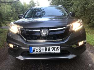 Grey Honda CR-V 2017 in Utena, with an engine capacity of 1.60 L and mileage of 265 thousand km for 12000 €, photo 4 on AUTOMOTO.COM.LV
