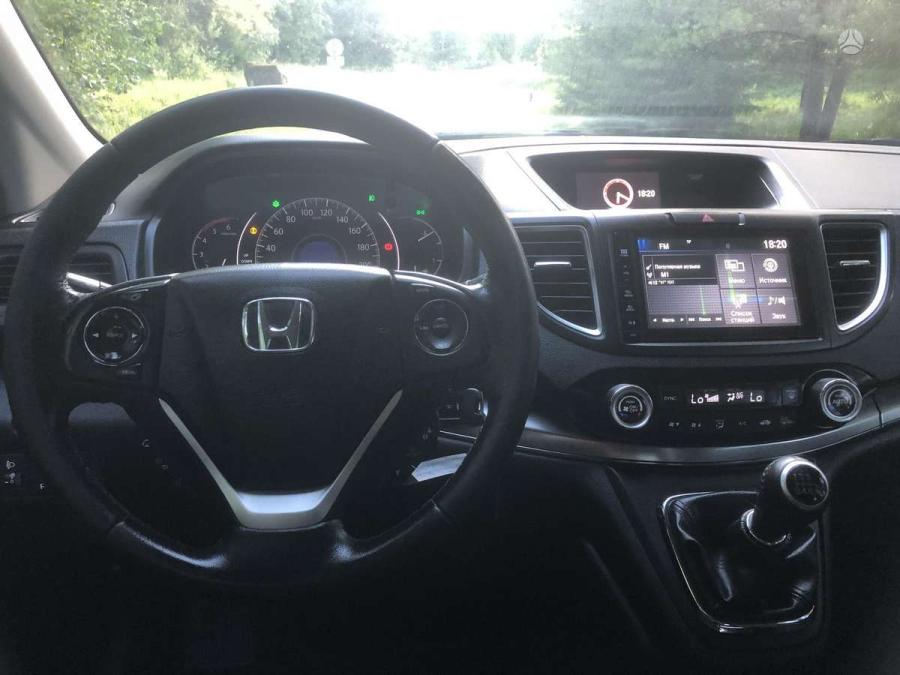 Pelēks Honda CR-V 2017 Utena, ar dzinēja tilpumu 1.60 L un nobraukumu 265 tūkst. km par 12000 €, foto 13 vietnē AUTOMOTO.COM.LV