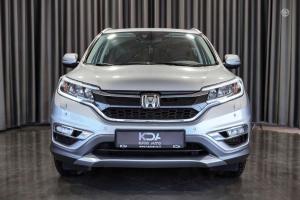 Grey Honda CR-V 2018 in Marijampole, with an engine capacity of 1.60 L and mileage of 195 thousand km for 14450 €, photo 3 on AUTOMOTO.COM.LV