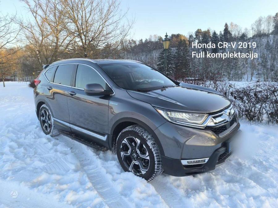 Pelēks Honda CR-V 2019 Viļņa, ar dzinēja tilpumu 1.99 L un nobraukumu 130 tūkst. km par 25600 €, foto 25 vietnē AUTOMOTO.COM.LV