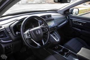 Grey Honda CR-V 2019 in Kaunas, with an engine capacity of 2.00 L and mileage of 142 thousand km for 20600 €, photo 7 on AUTOMOTO.COM.LV