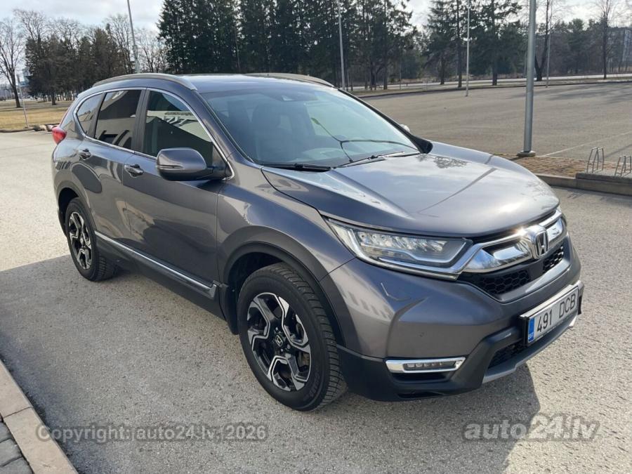 Pelēks Honda CR-V 2019 Tallina, ar dzinēja tilpumu 1.50 L un nobraukumu 131 tūkst. km par 19800 €, foto 3 vietnē AUTOMOTO.COM.LV