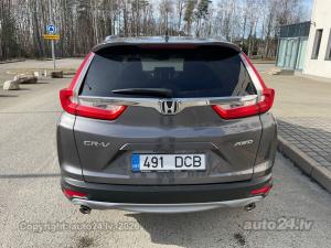 Pelēks Honda CR-V 2019 Tallina, ar dzinēja tilpumu 1.50 L un nobraukumu 131 tūkst. km par 19800 €, foto 5 vietnē AUTOMOTO.COM.LV