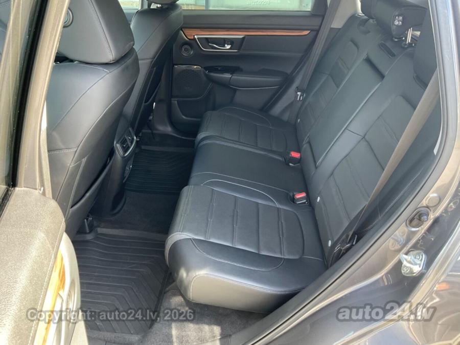 Pelēks Honda CR-V 2019 Tallina, ar dzinēja tilpumu 1.50 L un nobraukumu 131 tūkst. km par 19800 €, foto 9 vietnē AUTOMOTO.COM.LV