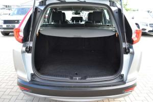 Grey Honda CR-V 2019 in Vilnius, with an engine capacity of 1.99 L and mileage of 130 thousand km for 23000 €, photo 24 on AUTOMOTO.COM.LV