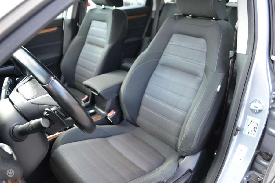 Grey Honda CR-V 2019 in Vilnius, with an engine capacity of 1.99 L and mileage of 130 thousand km for 23000 €, photo 34 on AUTOMOTO.COM.LV