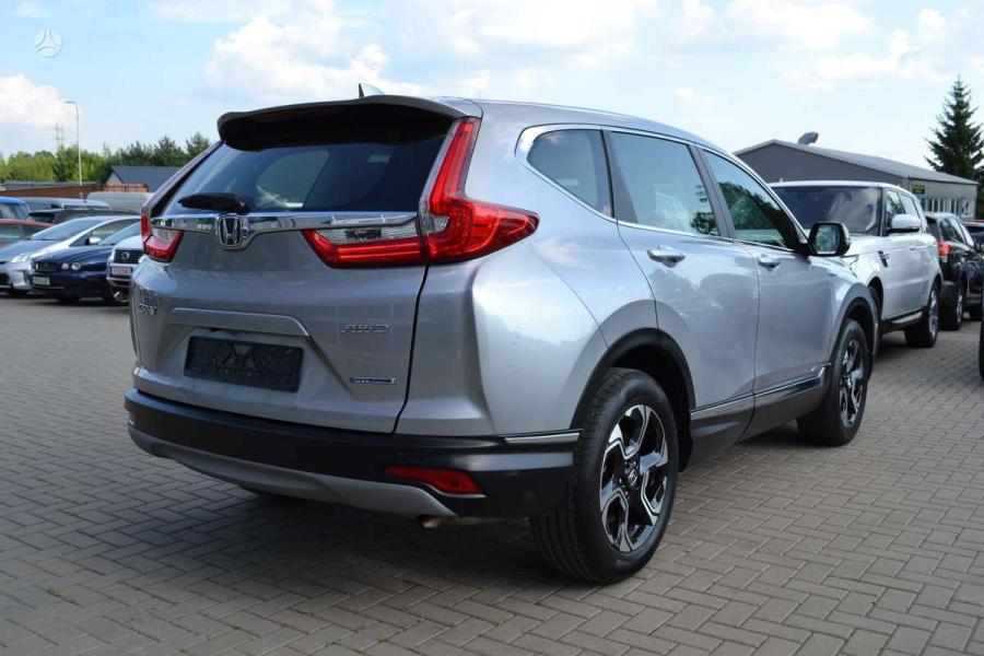 Grey Honda CR-V 2019 in Vilnius, with an engine capacity of 1.99 L and mileage of 131 thousand km for 23000 €, photo 10 on AUTOMOTO.COM.LV