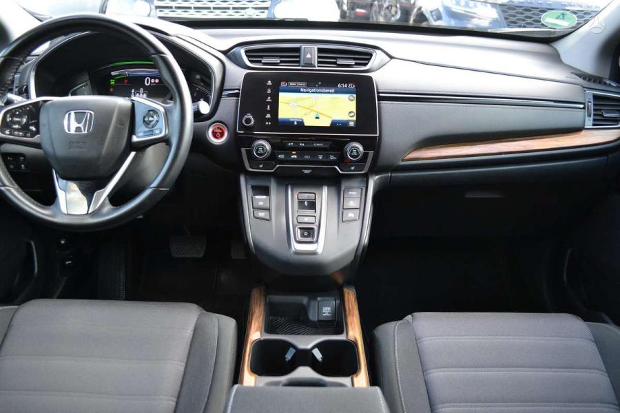 Grey Honda CR-V 2019 in Vilnius, with an engine capacity of 1.99 L and mileage of 131 thousand km for 23000 €, photo 36 on AUTOMOTO.COM.LV