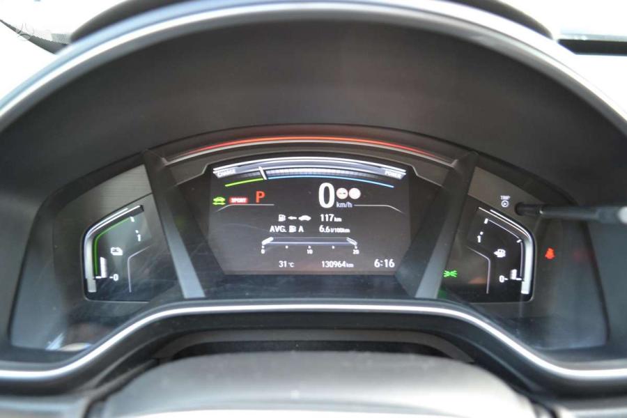Grey Honda CR-V 2019 in Vilnius, with an engine capacity of 1.99 L and mileage of 131 thousand km for 23000 €, photo 41 on AUTOMOTO.COM.LV