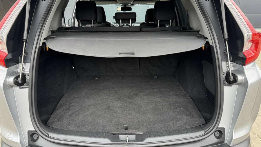 Grey Honda CR-V 2019 in Vilnius, with an engine capacity of 1.99 L and mileage of 151 thousand km for 19790 €, photo 34 on AUTOMOTO.COM.LV