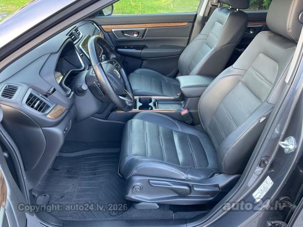 Pelēks Honda CR-V 2019 Tallina, ar dzinēja tilpumu 1.50 L un nobraukumu 131 tūkst. km par 19900 €, foto 8 vietnē AUTOMOTO.COM.LV