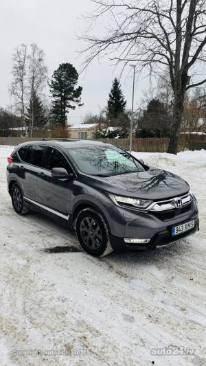 Pelēks Honda CR-V 2020 Tallina, ar dzinēja tilpumu 2.00 L un nobraukumu 70 tūkst. km par 25999 €, foto 4 vietnē AUTOMOTO.COM.LV