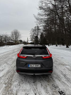 Pelēks Honda CR-V 2020 Tallina, ar dzinēja tilpumu 2.00 L un nobraukumu 70 tūkst. km par 25999 €, foto 7 vietnē AUTOMOTO.COM.LV