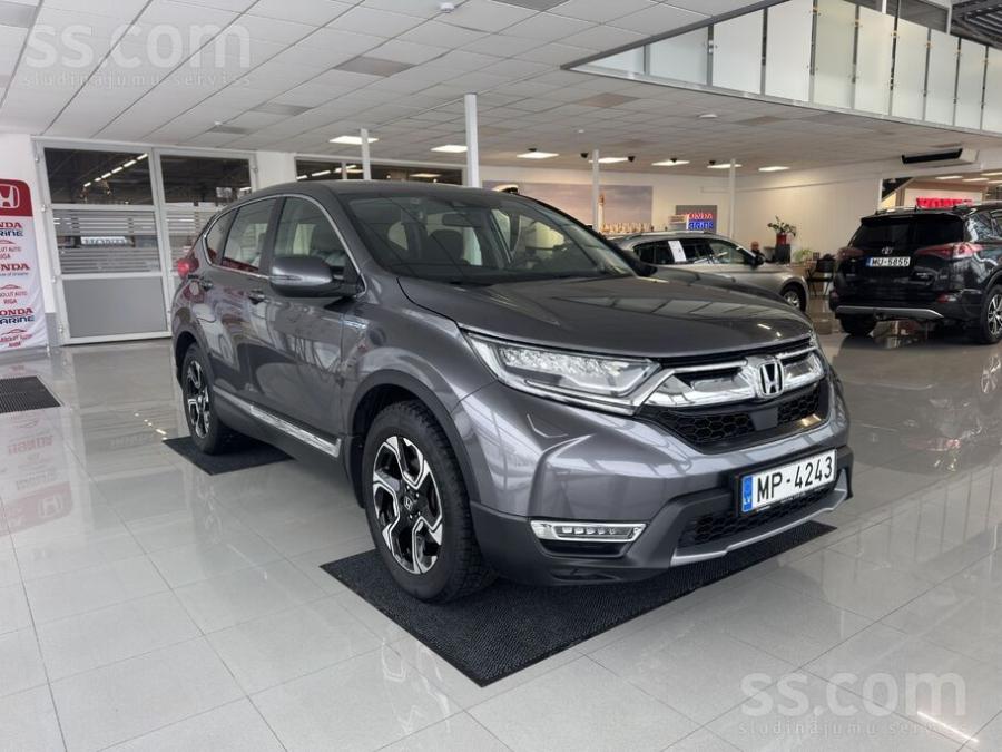 Серый Хонда СРВ 2020 в Рига, объемом двигателя 2.00 л и пробегом 132 тыс. км за 20900 €, фото 1 на AUTOMOTO.COM.LV