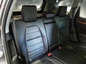 Pelēks Honda CR-V 2020 Kauņa, ar dzinēja tilpumu 1.99 L un nobraukumu 83 tūkst. km par 25900 €, foto 14 vietnē AUTOMOTO.COM.LV