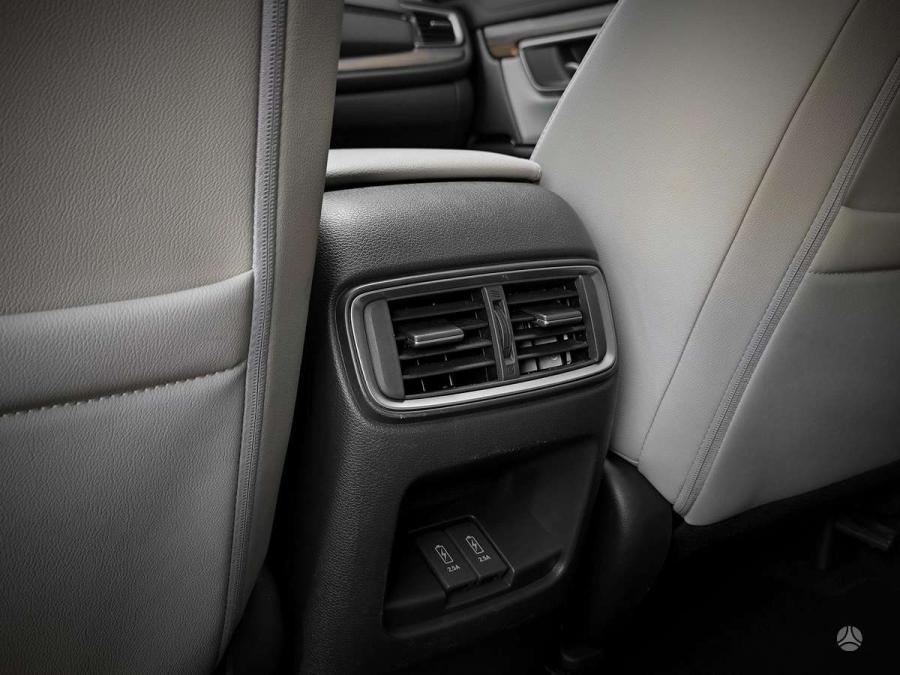 Pelēks Honda CR-V 2020 Kauņa, ar dzinēja tilpumu 2.00 L un nobraukumu 99 tūkst. km par 22650 €, foto 24 vietnē AUTOMOTO.COM.LV