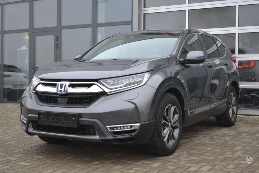 Grey Honda CR-V 2021 in Vilnius, with an engine capacity of 1.99 L and mileage of 32 thousand km for 25500 €, photo 2 on AUTOMOTO.COM.LV