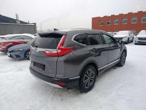 Grey Honda CR-V 2021 in Vilnius, with an engine capacity of 1.99 L and mileage of 149 thousand km for 23490 €, photo 6 on AUTOMOTO.COM.LV