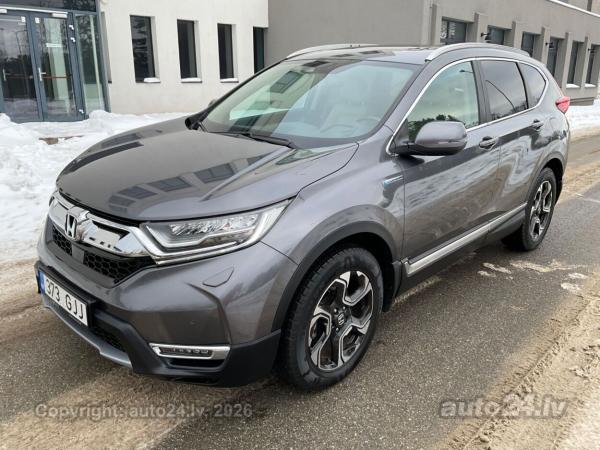 Pelēks Honda CR-V 2021 Tallina, ar dzinēja tilpumu 2.00 L un nobraukumu 101 tūkst. km par 25400 €, foto 1 vietnē AUTOMOTO.COM.LV