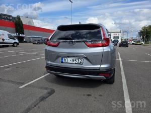 Grey Honda CR-V 2021 in Riga, with an engine capacity of 2.00 L and mileage of 100 thousand km for 25500 €, photo  on AUTOMOTO.COM.LV