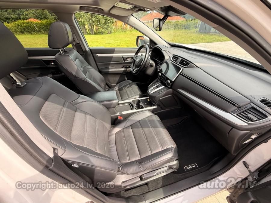 Серый Хонда СРВ 2021 в Таллин, объемом двигателя 2.00 л и пробегом 117 тыс. км за 27500 €, фото 9 на AUTOMOTO.COM.LV