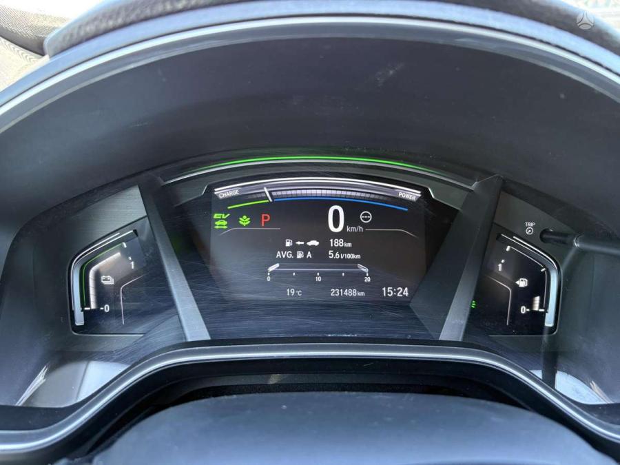 Pelēks Honda CR-V 2021 Tauragė, ar dzinēja tilpumu 1.99 L un nobraukumu 231 tūkst. km par 17303 €, foto 6 vietnē AUTOMOTO.COM.LV
