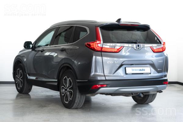Pelēks Honda CR-V 2022 Rīga, ar dzinēja tilpumu 2.00 L un nobraukumu 68 tūkst. km par 27490 €, foto 3 vietnē AUTOMOTO.COM.LV
