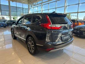Grey Honda CR-V 2022 in Vilnius, with an engine capacity of 1.99 L and mileage of 62 thousand km for 25900 €, photo 24 on AUTOMOTO.COM.LV