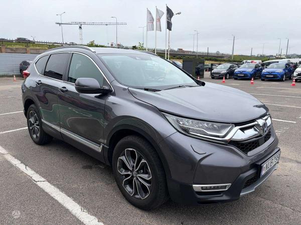 Pelēks Honda CR-V 2023 Viļņa, ar dzinēja tilpumu 1.99 L un nobraukumu 86 tūkst. km par 29890 €, foto 3 vietnē AUTOMOTO.COM.LV