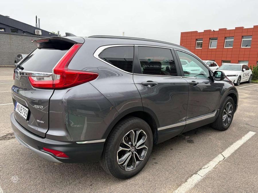Pelēks Honda CR-V 2023 Viļņa, ar dzinēja tilpumu 1.99 L un nobraukumu 86 tūkst. km par 29890 €, foto 5 vietnē AUTOMOTO.COM.LV