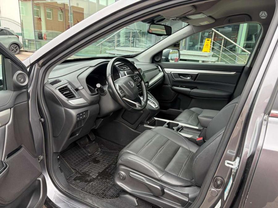 Pelēks Honda CR-V 2023 Viļņa, ar dzinēja tilpumu 1.99 L un nobraukumu 86 tūkst. km par 29890 €, foto 8 vietnē AUTOMOTO.COM.LV