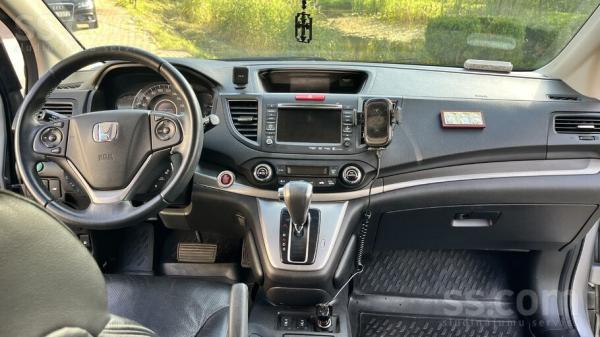 Pelēks Honda CR-V 2014 Rīga, ar dzinēja tilpumu 2.20 L un nobraukumu 225 tūkst. km par 12500 €, foto 3 vietnē AUTOMOTO.COM.LV