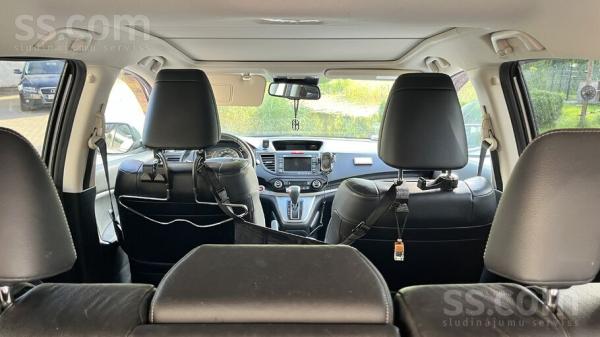 Pelēks Honda CR-V 2014 Rīga, ar dzinēja tilpumu 2.20 L un nobraukumu 225 tūkst. km par 12500 €, foto 8 vietnē AUTOMOTO.COM.LV