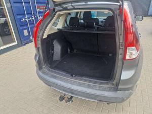 Pelēks Honda CR-V 2015 Tauragė, ar dzinēja tilpumu 2.19 L un nobraukumu 220 tūkst. km par 3750 €, foto 5 vietnē AUTOMOTO.COM.LV