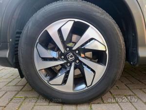 Grey Honda CR-V 2015 in Riga, with an engine capacity of 1.60 L and mileage of 315 thousand km for 10250 €, photo 15 on AUTOMOTO.COM.LV